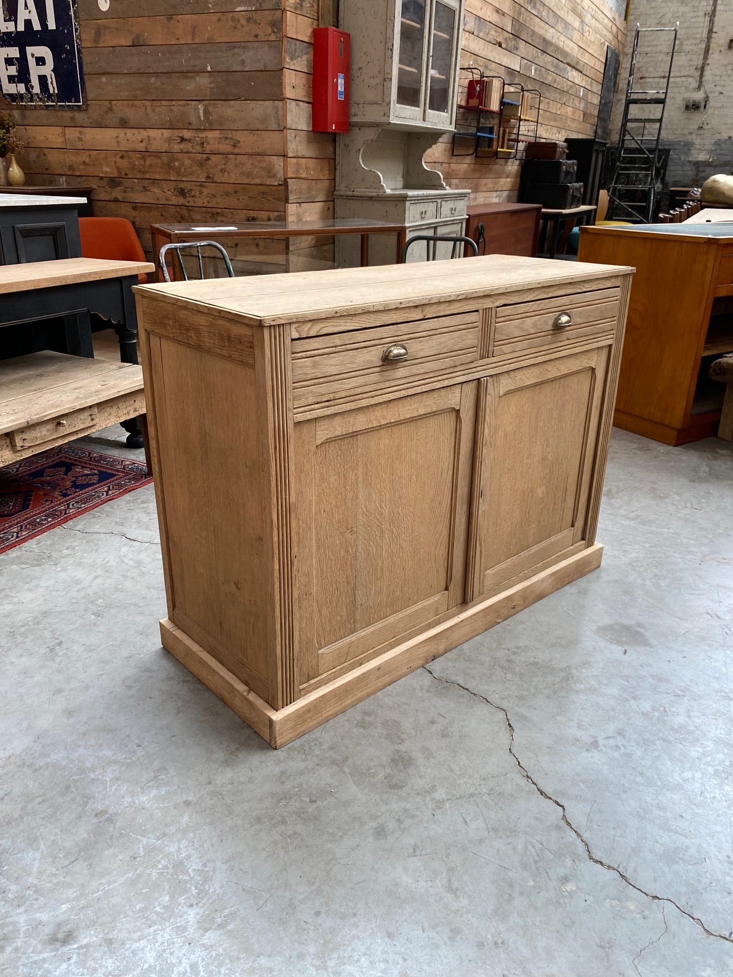 Buffet bas en chêne - Nord Factory